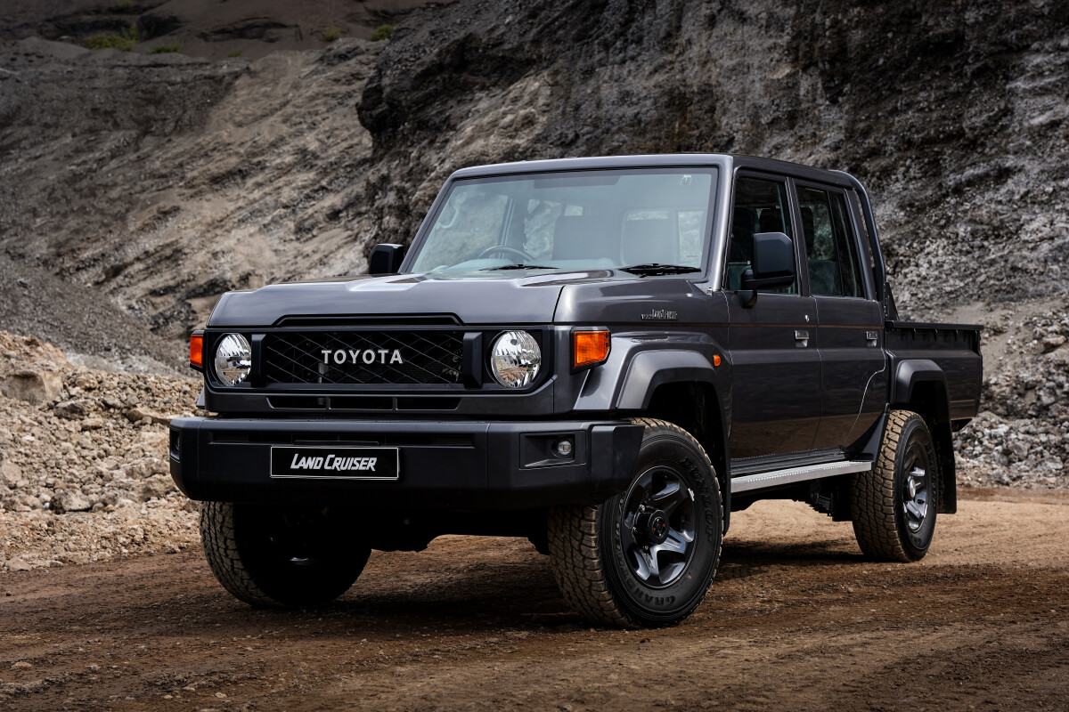 ICONIC LANDCRUISER 70 SERIES RANGE RECEIVES AN UPGRADE: NEW POWERTRAIN ...