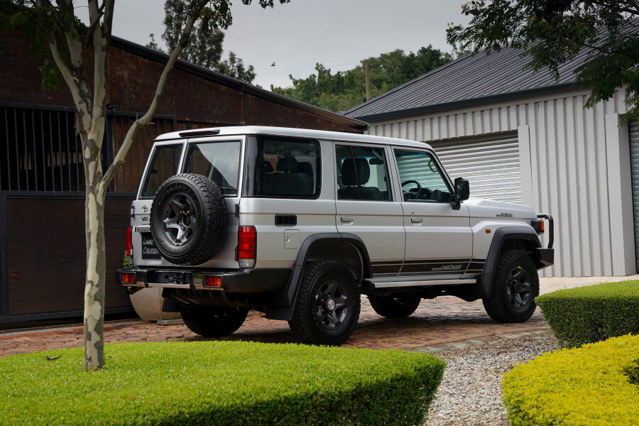 2024_Toyota_Land_Cruiser_70_Series-28.jpg
