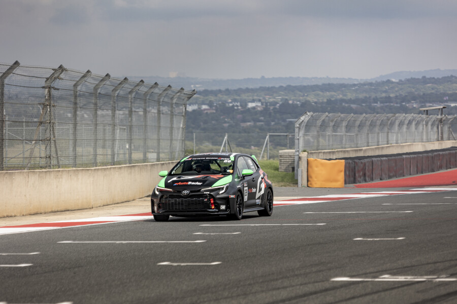 EXCITING GR CUP SECOND ROUND SEES NURSE EXTEND HIS LEAD