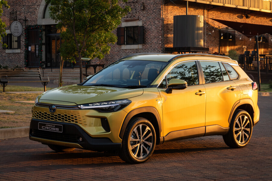 Toyota Corolla Cross Hybrid XR