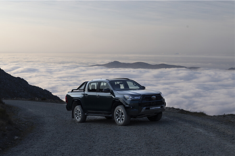 2025 Hilux Legend 55