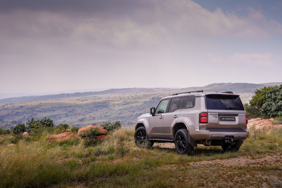 LAND CRUISER PRADO VX-L